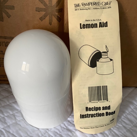 The Pampered Chef | Kitchen | The Pampered Chef Lemon Aid | Poshmark